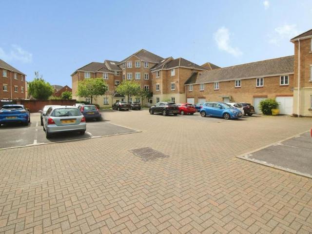 3 bedroom apartment to rent