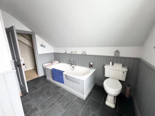 3 bedroom apartment to rent