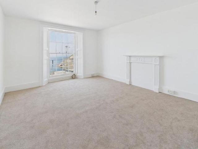 3 bedroom apartment to rent