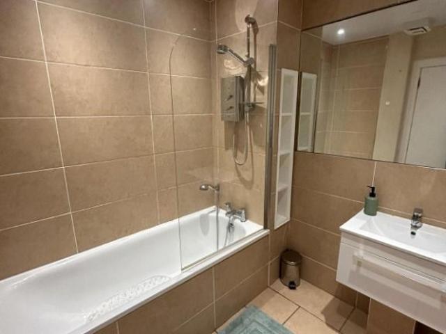 3 bedroom apartment to rent