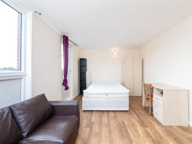 3 bedroom apartment to rent