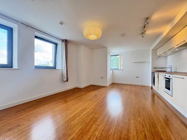 3 bedroom apartment to rent