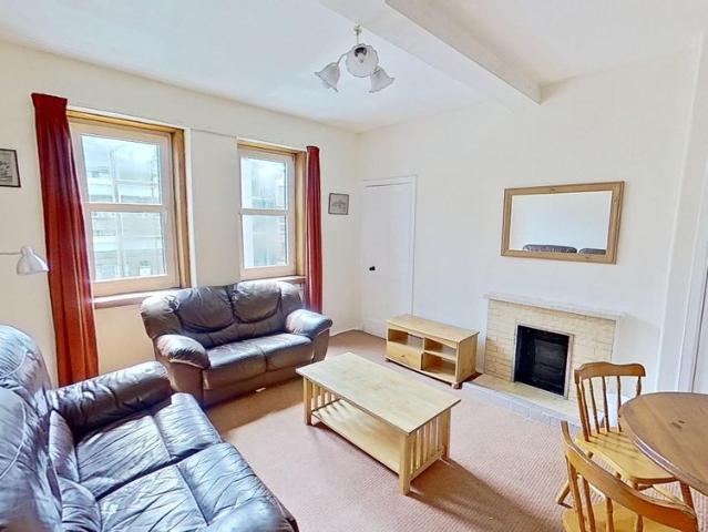 3 bedroom apartment to rent