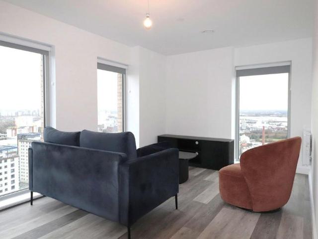 3 bedroom apartment to rent
