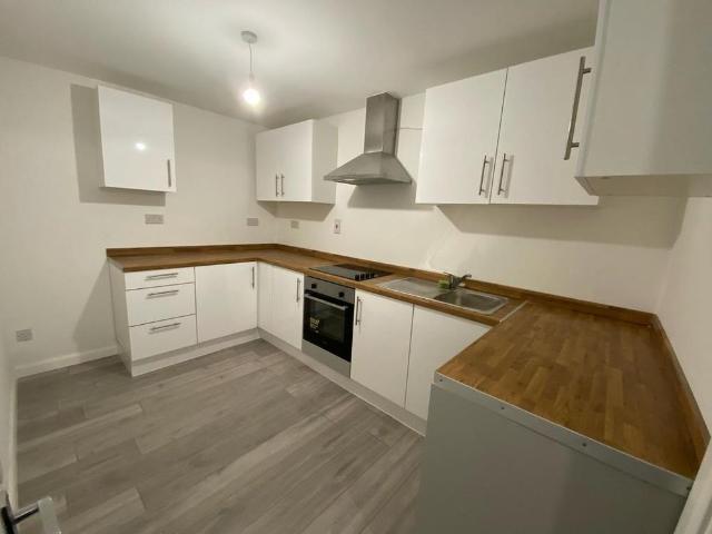 3 bedroom apartment to rent