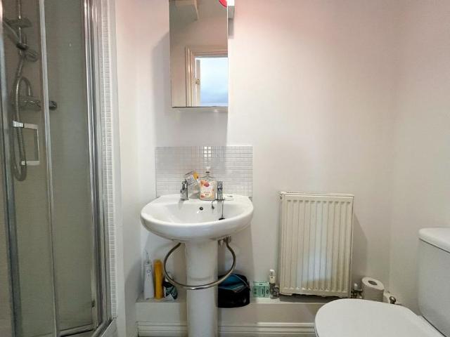 3 bedroom apartment to rent