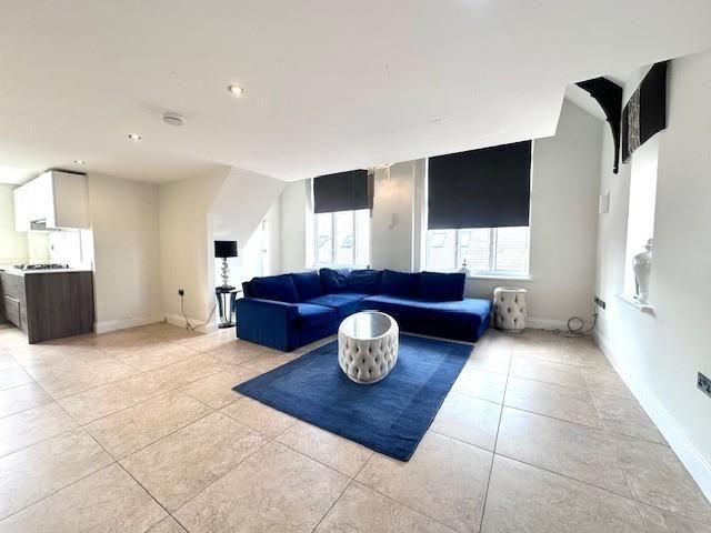 3 bedroom apartment to rent