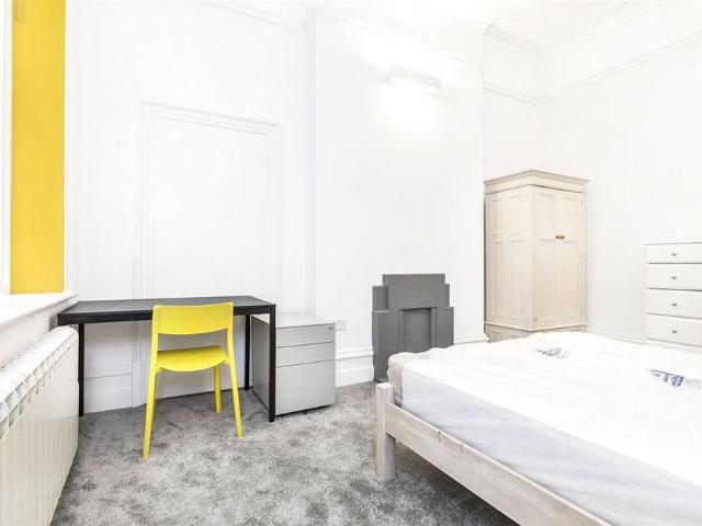 3 bedroom apartment to rent