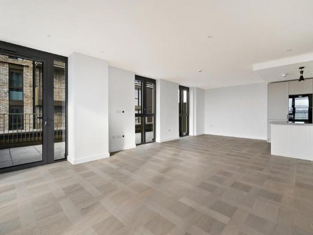 3 bedroom apartment to rent
