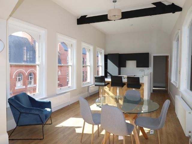 3 bedroom apartment to rent