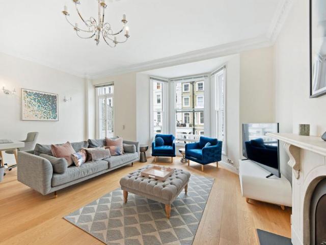 3 bedroom apartment to rent