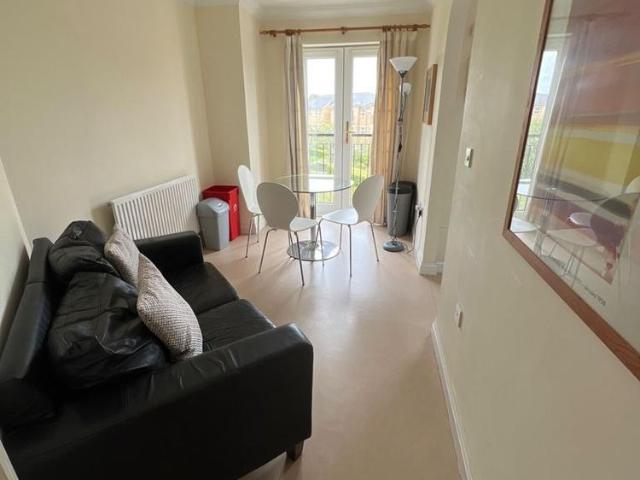 3 bedroom apartment to rent
