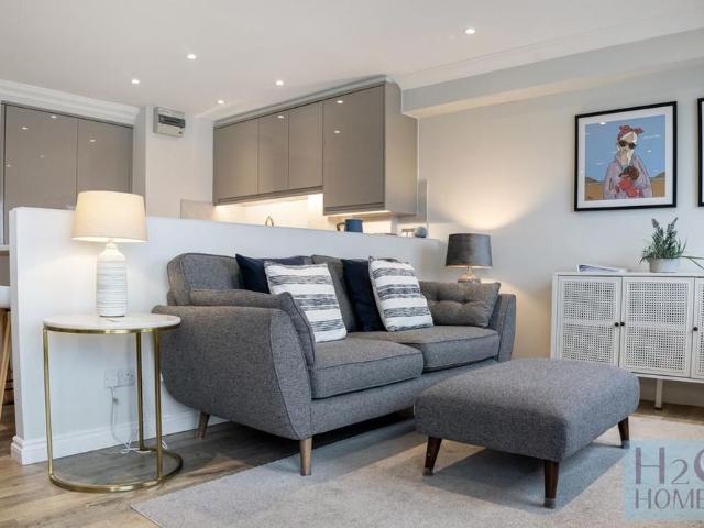 3 bedroom apartment to rent