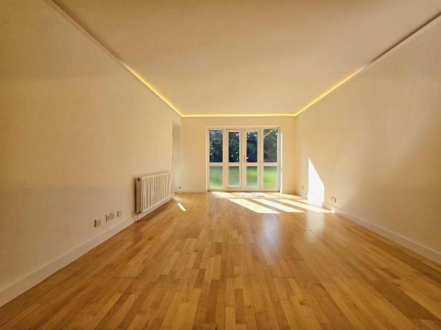 3 bedroom apartment to rent