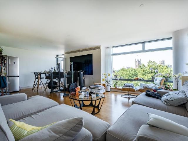 3 bedroom apartment to rent