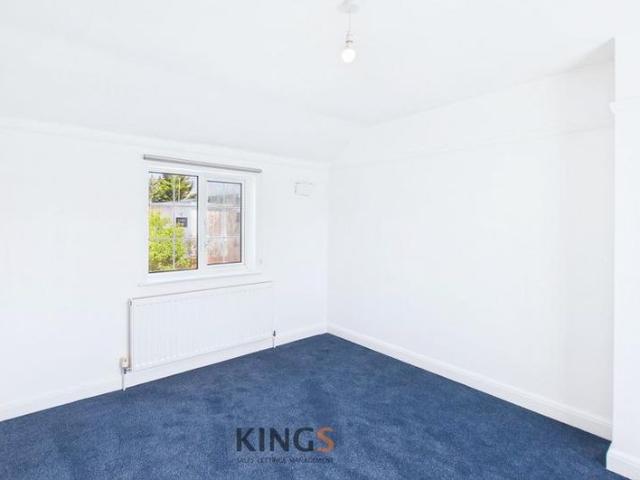 3 bedroom apartment to rent