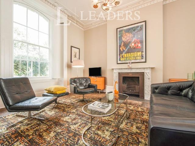 3 bedroom apartment to rent Clarence Square, Cheltenham, GL50