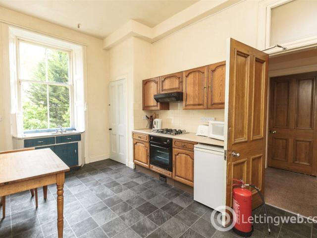 3 Bedroom Apartment to Rent at Edinburgh, Ings, Marchmont, Meadows, Morningside