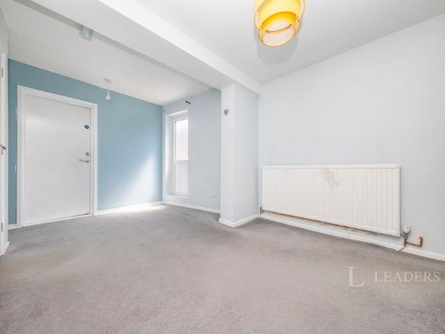 3 bedroom apartment to rent High Street, Needham Market, Ipswich, Suffolk, IP6