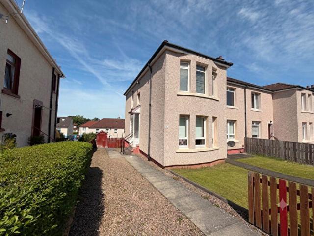 3 Bedroom Apartment To Rent In Caldwell Avenue, Knightswood, G13