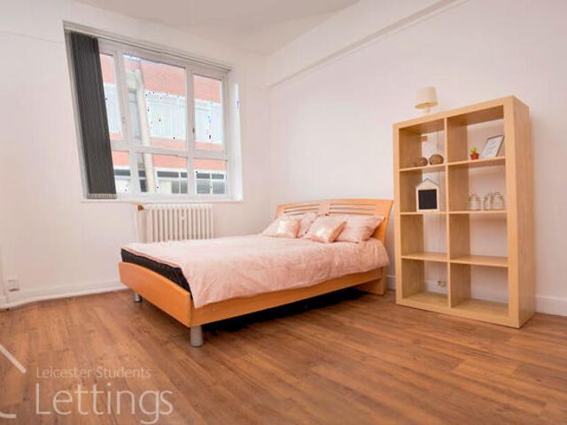 3 Bedroom Apartment To Rent In Albion Street, Leicester, LE1