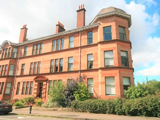 3 Bedroom Apartment To Rent In Dolphin Road, Pollokshields, Glasgow, G41