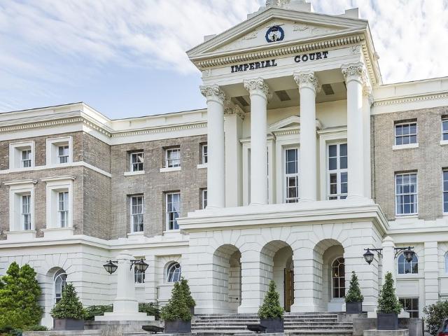 3 Bedroom Apartment to Rent in Imperial Court, 225 Kennington Lane, London, SE11