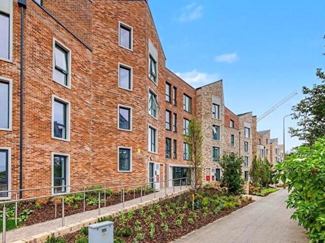 3 Bedroom Apartment To Rent In Munda Way, Oxford, OX2