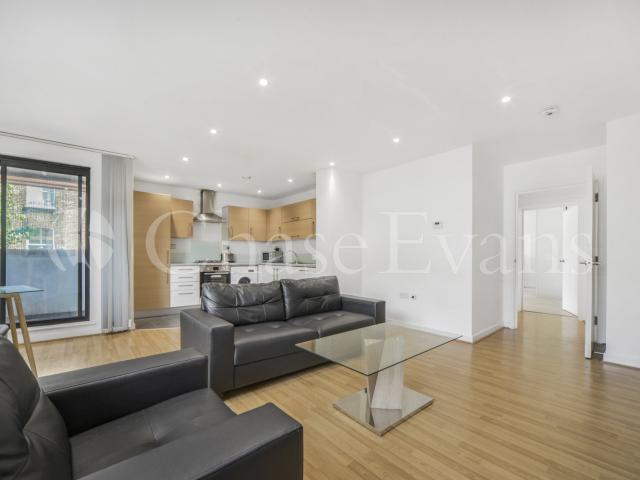 3 bedroom apartment to rent in park view court 215 devons road bow london e3