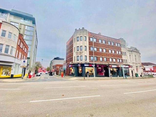 3 Bedroom Apartment To Rent In Trent Bridge Buildings, Nottingham, NG2