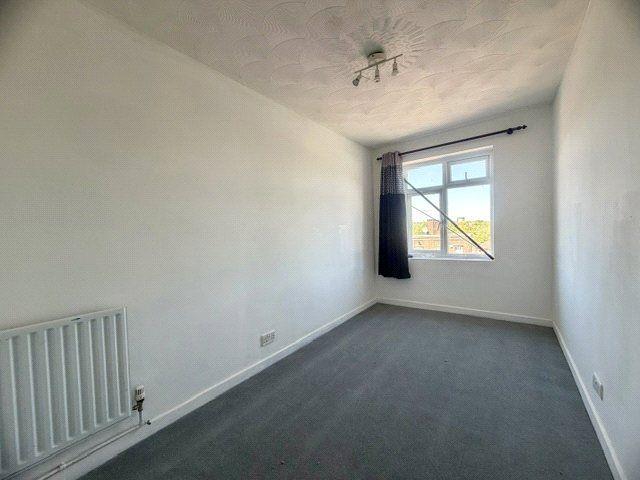 3 bedroom apartment to rent Oaktree Road, Southampton, Hampshire, SO18