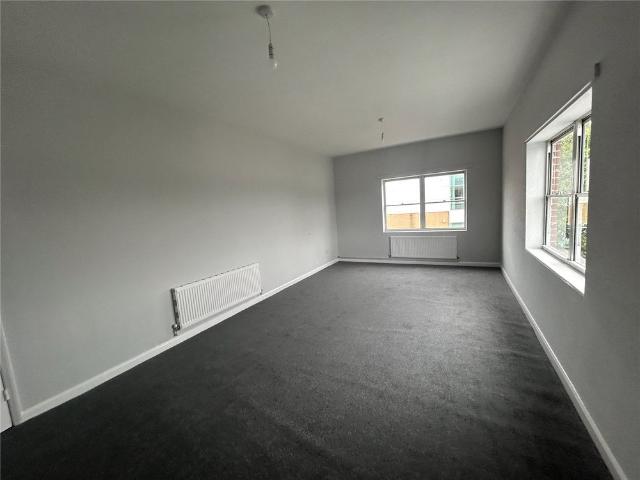 3 bedroom apartment to rent Sinfin District Centre, Sinfin, Derby, DE24