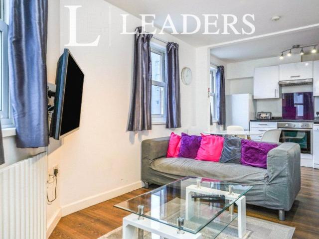 3 bedroom apartment to rent Swindon Road, Cheltenham, Gloucestershire, GL50
