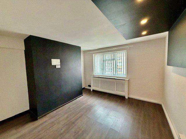 3 bedroom apartment to rent Winchfield Close, Southampton, Hampshire, SO19