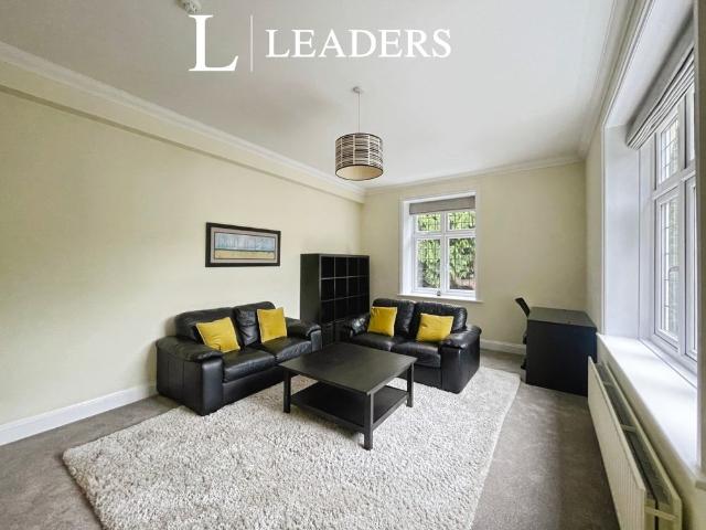 3 bedroom apartment to rent Talbot Avenue, Bournemouth, BH3