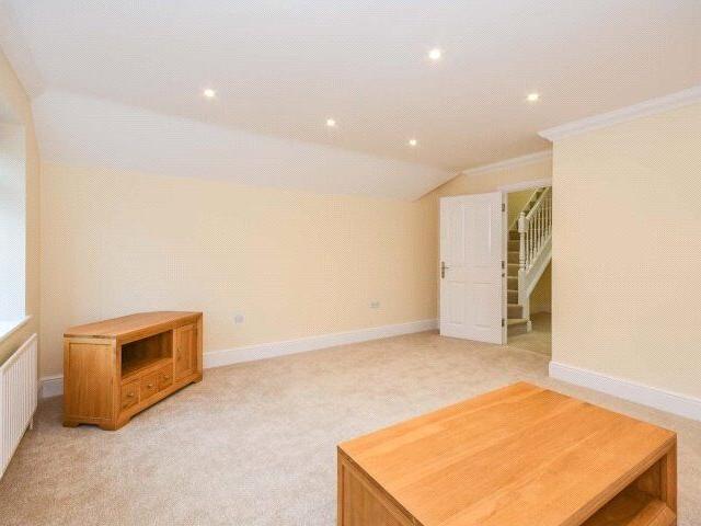 3 bedroom apartment to rent Tregonwell Road, Bournemouth, BH2