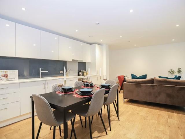 3 bedroom apartment