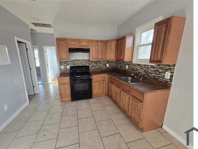 3 Bedroom Apartment 136 Dewey St in Newark, NJ 07112 | AffordableHousing. Com