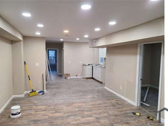 3 Bedroom Apartment 29 Webster St in Newark, NJ 07104 | AffordableHousing. Com