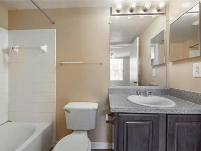 3 Bedroom Apartment 5620 Collins Rd in Jacksonville, FL 32244 | AffordableHousing. Com
