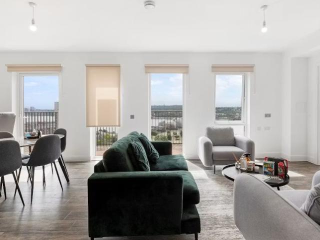 3 bedroom apartment