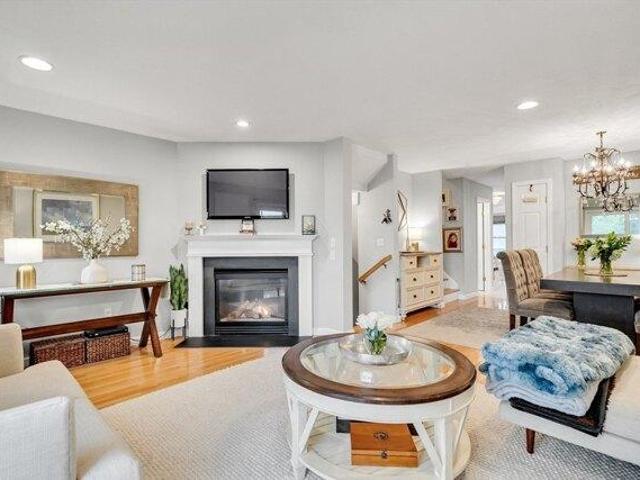 3 bedroom, Arlington MA 02474 103430964