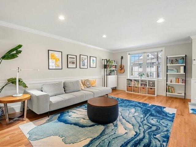 3 bedroom, Arlington MA 02474 104759642