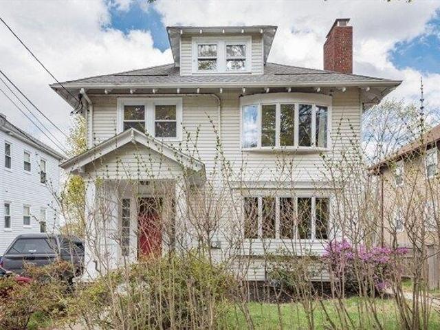 3 bedroom, Arlington MA 02476 102563317