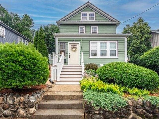 3 bedroom, Arlington MA 02476 104718139