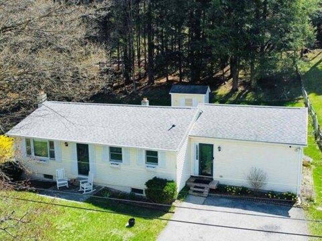 3 bedroom, Arlington VT 05250 102762448