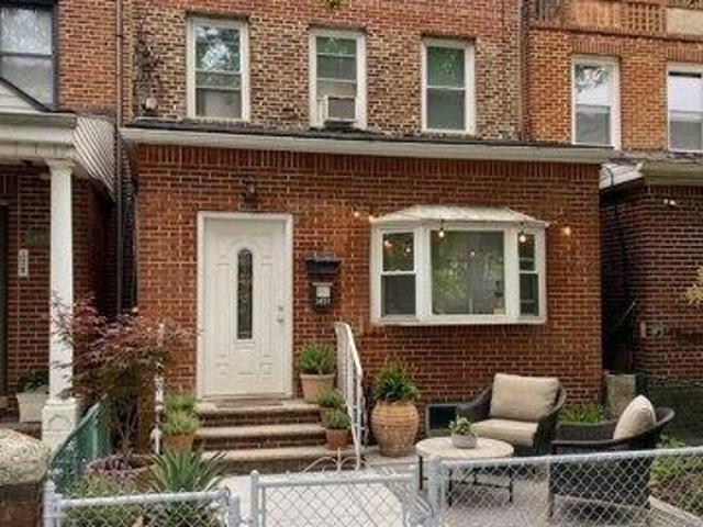 3 bedroom, Astoria NY 11105 105190612