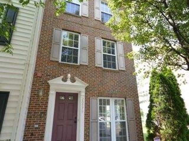 3 bedroom, Ashburn VA 20147 104907472