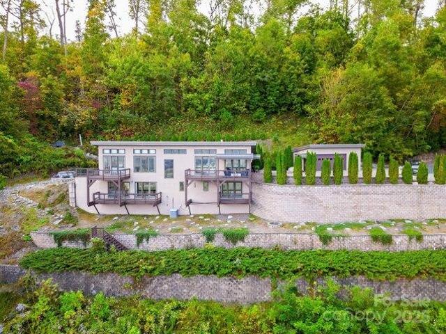 3 bedroom, Asheville NC 28804 LS95372425