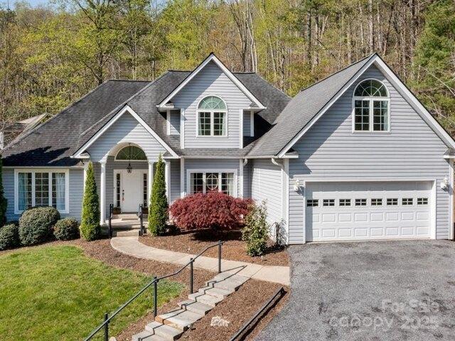 3 bedroom, Asheville NC 28805 89968274
